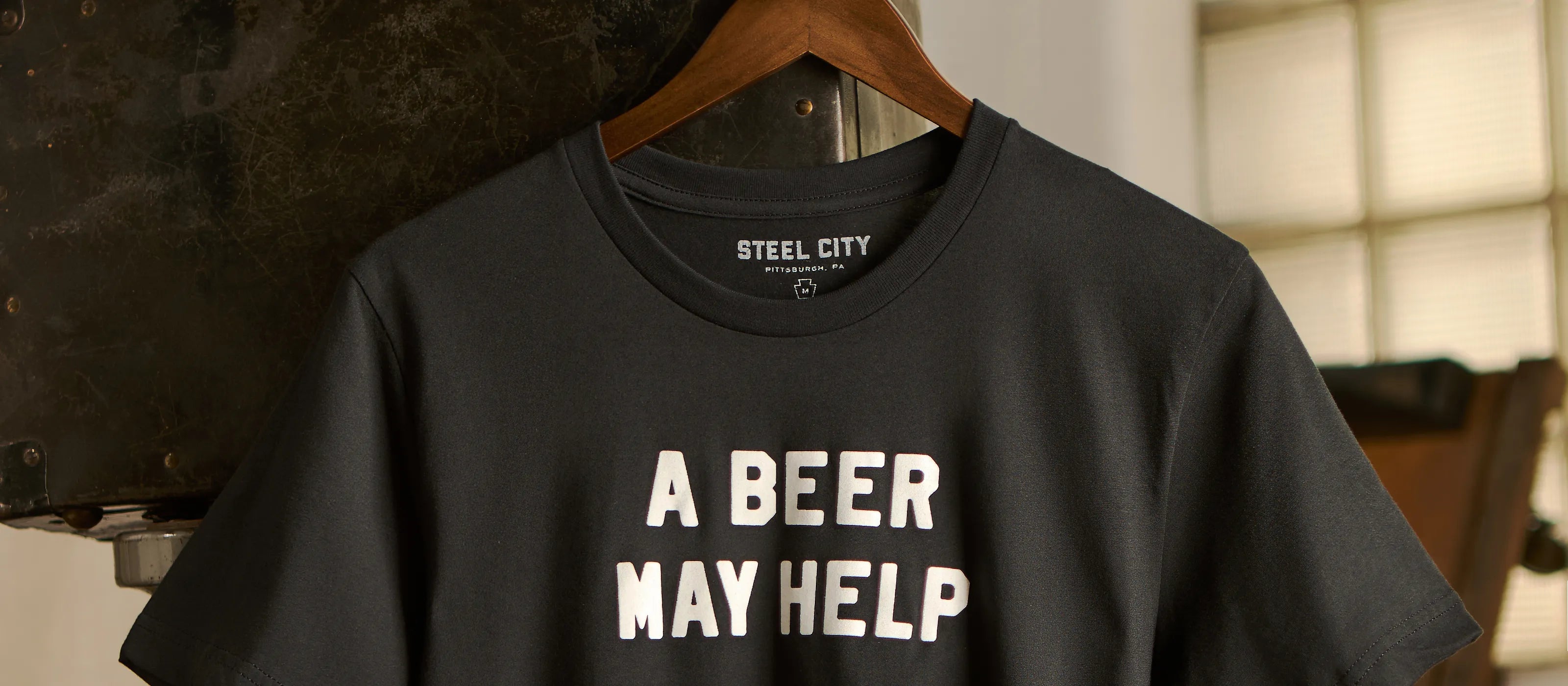 How To Effortlessly Style a Graphic Tee – Steel City